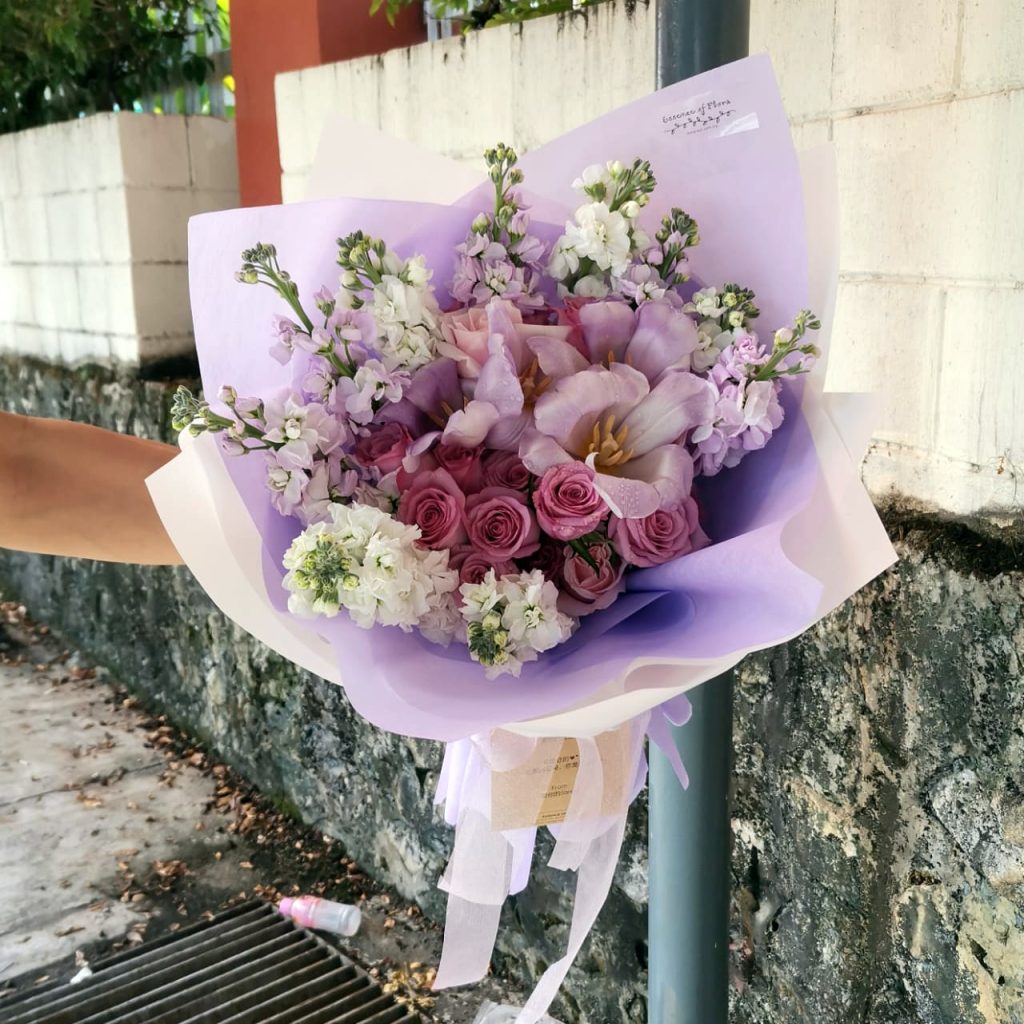 Mix flower Bouquet 001 - Essence Of Flora